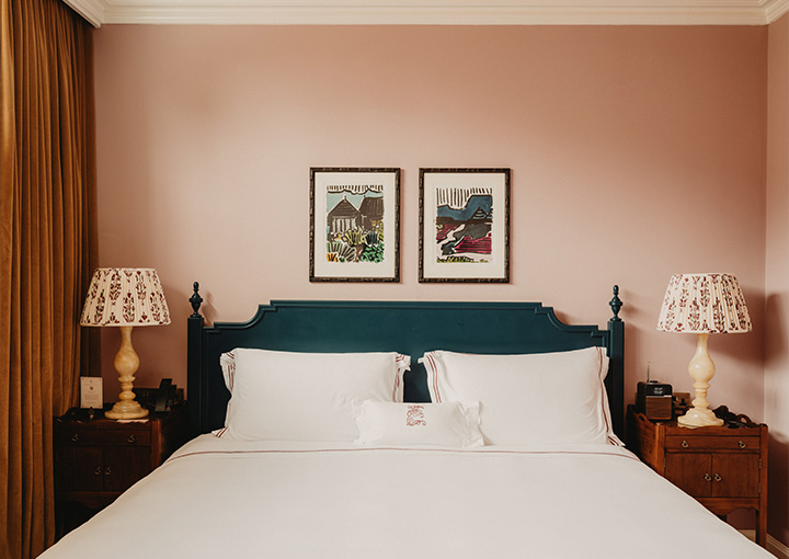 Luxury Hotel Bedrooms in Oxfordshire - Estelle Manor